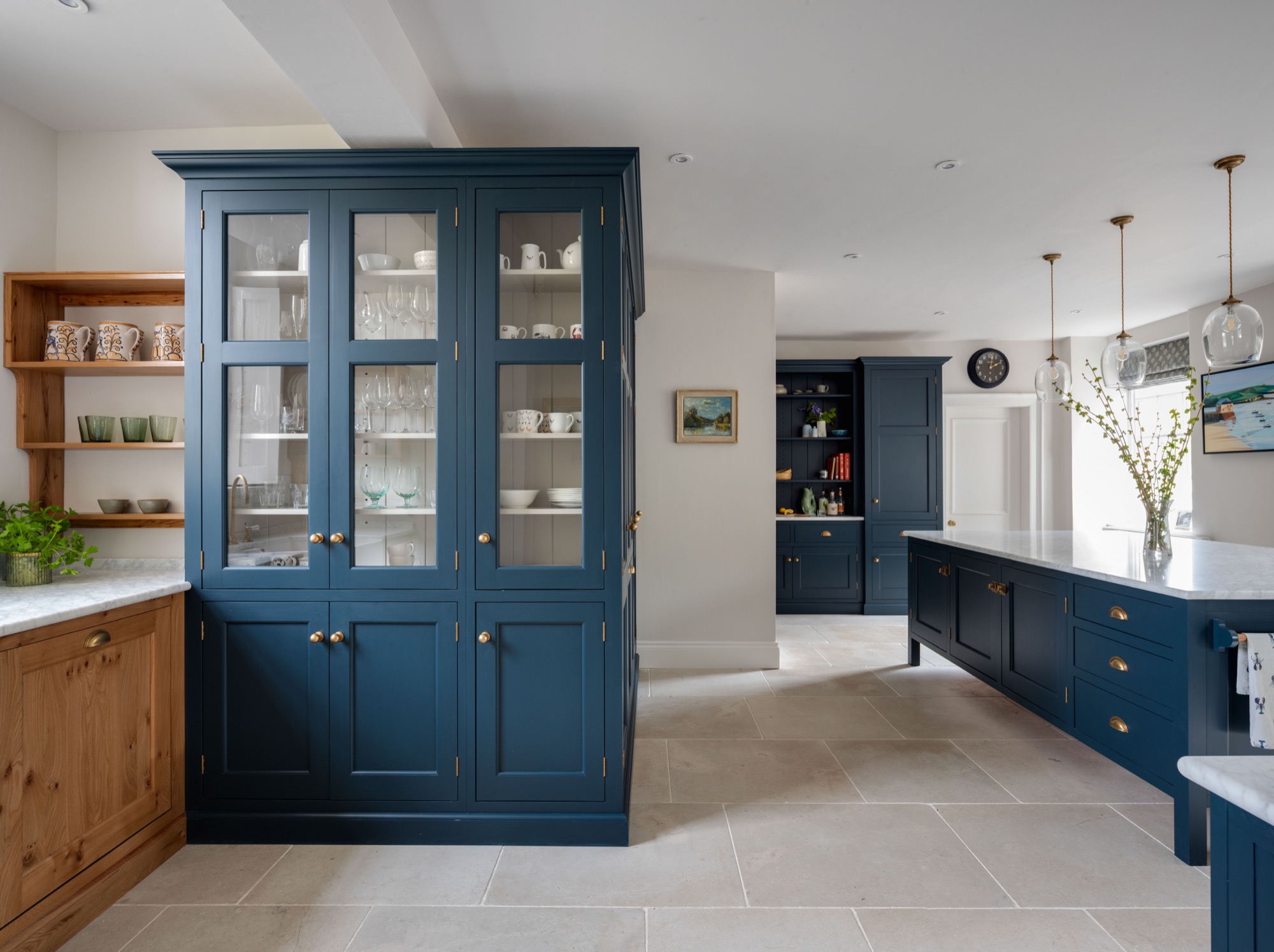Articles on Bespoke Kitchens for Country Houses | Guild Anderson