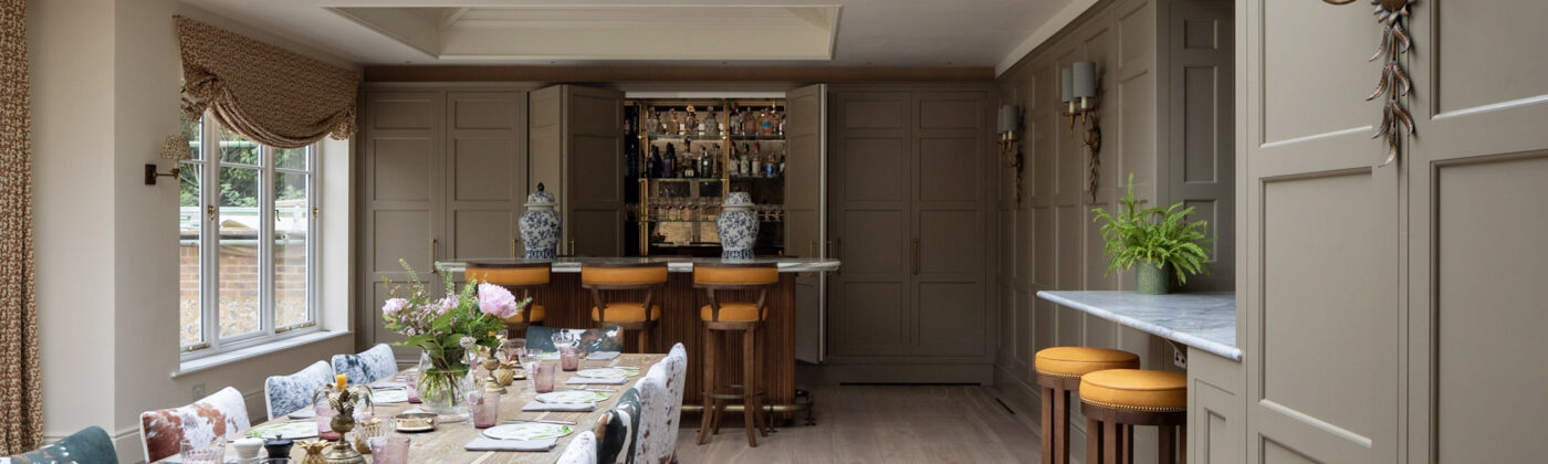 Dining Options in Bespoke Kitchen Designs | Guild Anderson